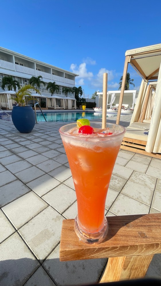 FashionsWeek: Beauty, Fashion, Travel, Tech & Dining By Maya Litovsky ...