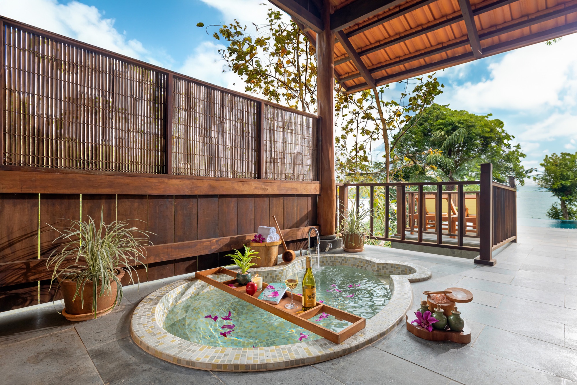 FashionsWeek: Beauty, Fashion, Travel, Tech & Dining By Maya Litovsky ...